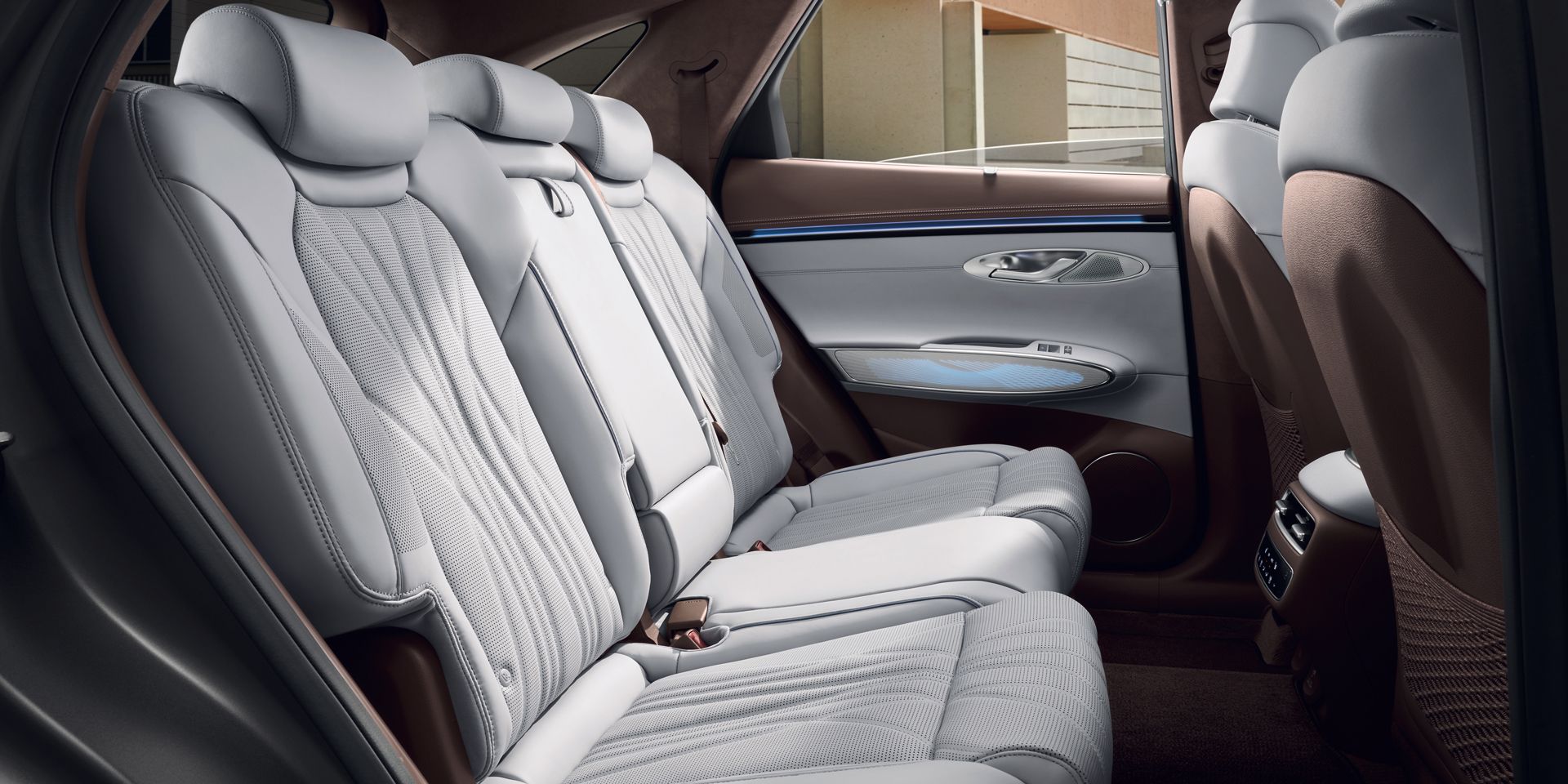 GENESIS GV70 Gallery | GENESIS Australia