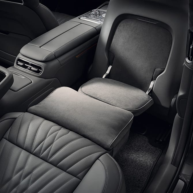 2026 Genesis G90 - New Full-size Luxury Sedan | Genesis Canada