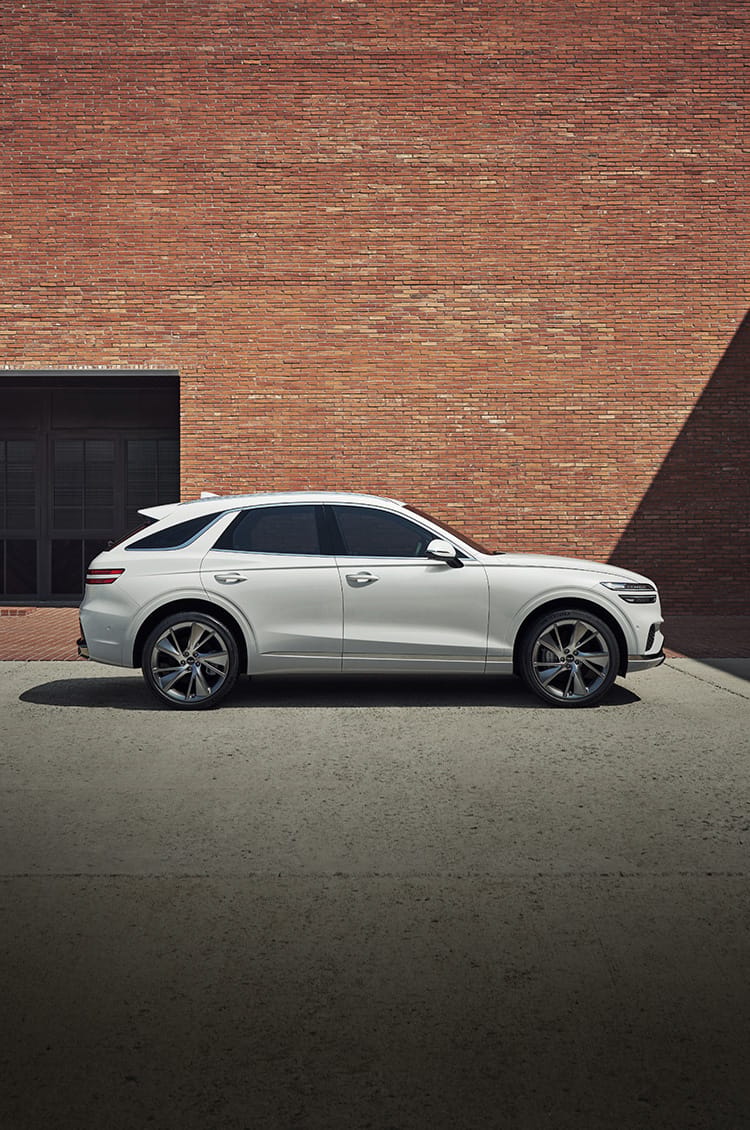 GENESIS GV70 - Luxury Midsize SUV | GENESIS Indonesia