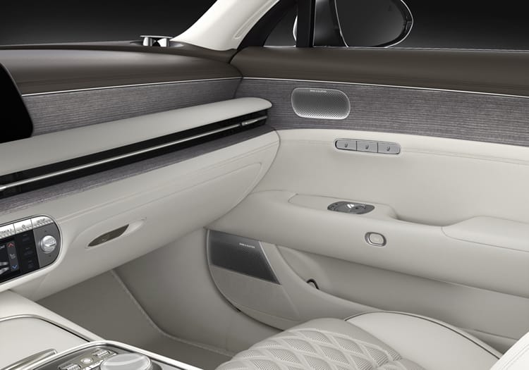 제네시스 G90 Long Wheel Base - Build To Order (BTO) | 제네시스