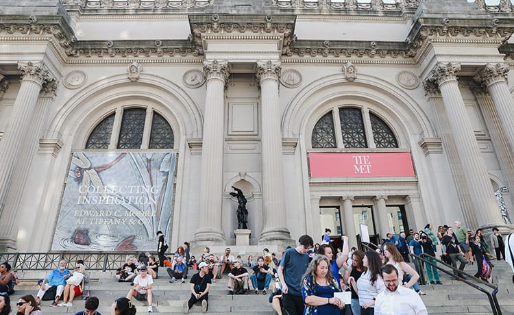 ART INITATIVES The Genesis Facade Commission | GENESIS