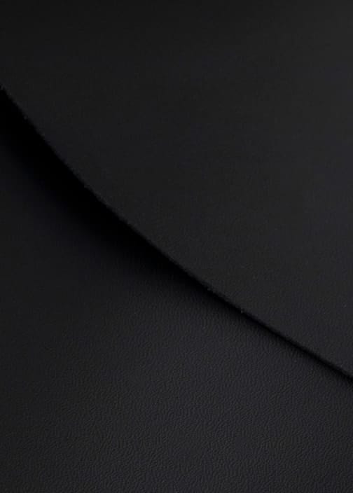 GENESIS - G80 Black | Genesis