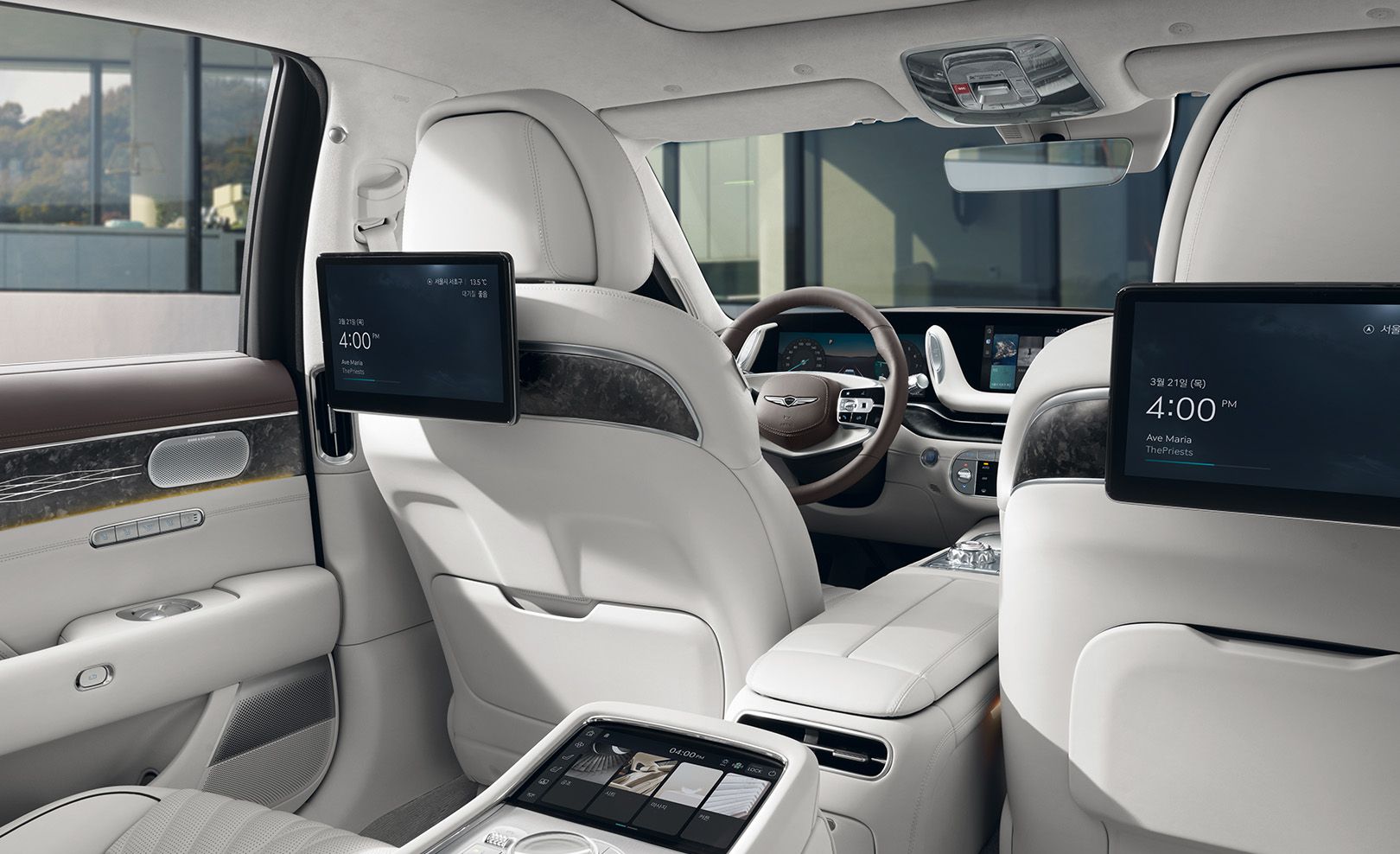 GENESIS G90 — Luxury Fullsize Sedan | GENESIS