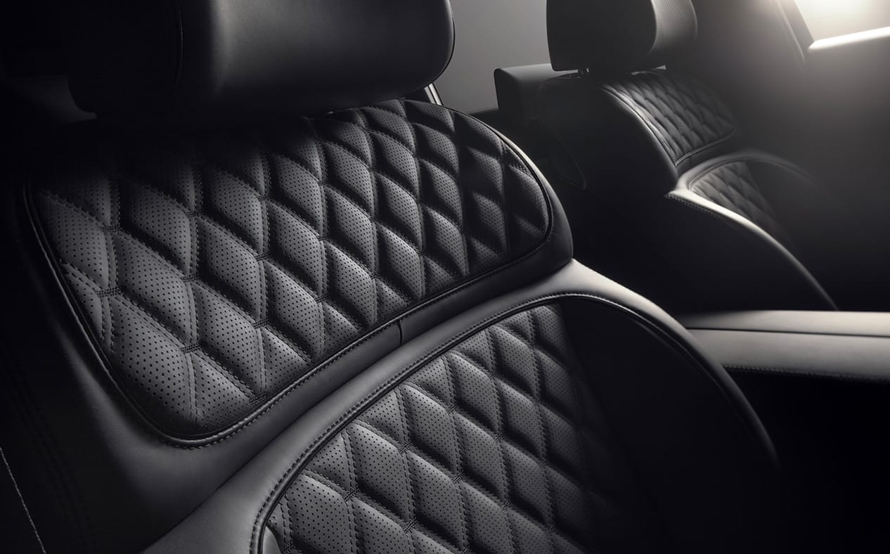 Genesis G90 Black - Model Introduction | GENESIS