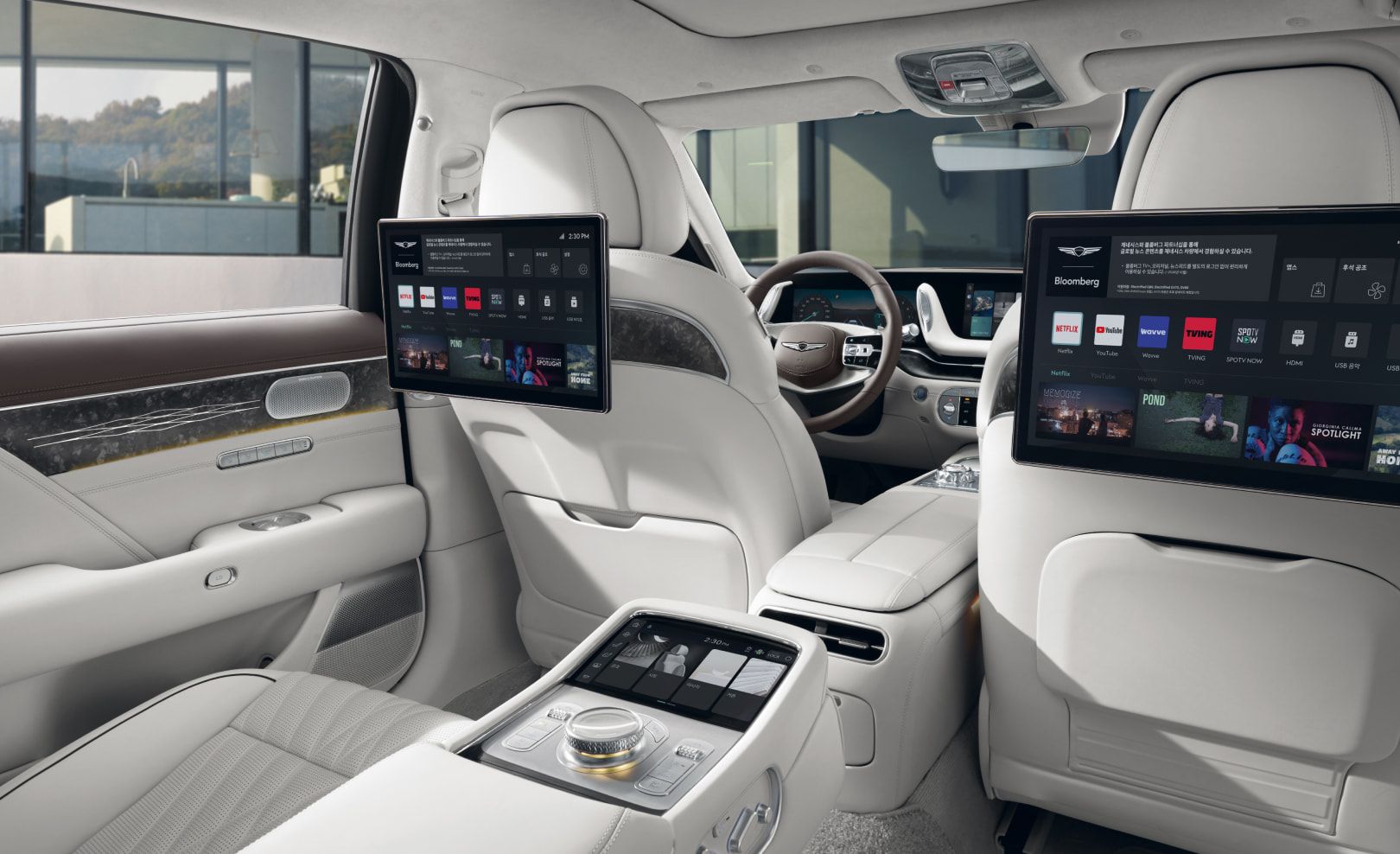 GENESIS G90 Long Wheel Base — Luxury Fullsize Sedan | GENESIS