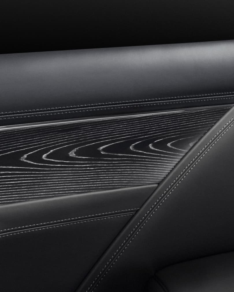 GENESIS G90 Long Wheel Base — Luxury Fullsize Sedan | GENESIS
