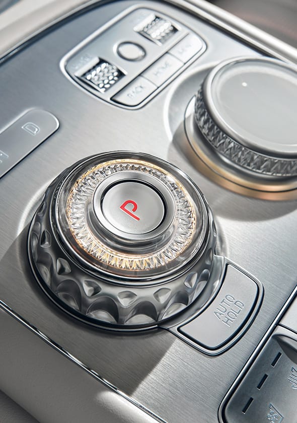 GENESIS G90 Long Wheel Base — Luxury Fullsize Sedan | GENESIS