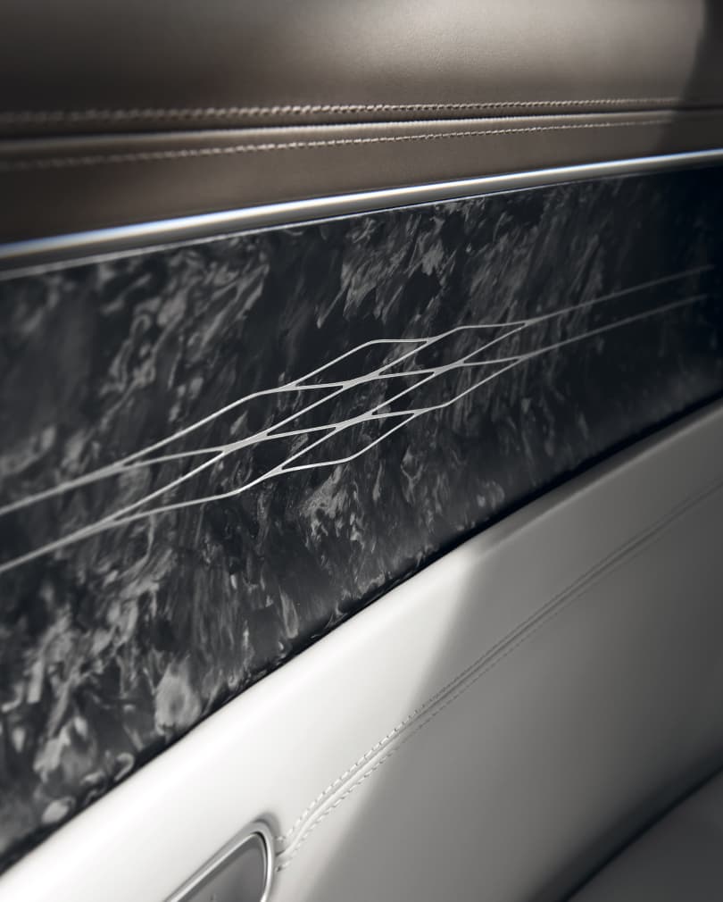 GENESIS G90 Long Wheel Base — Luxury Fullsize Sedan | GENESIS