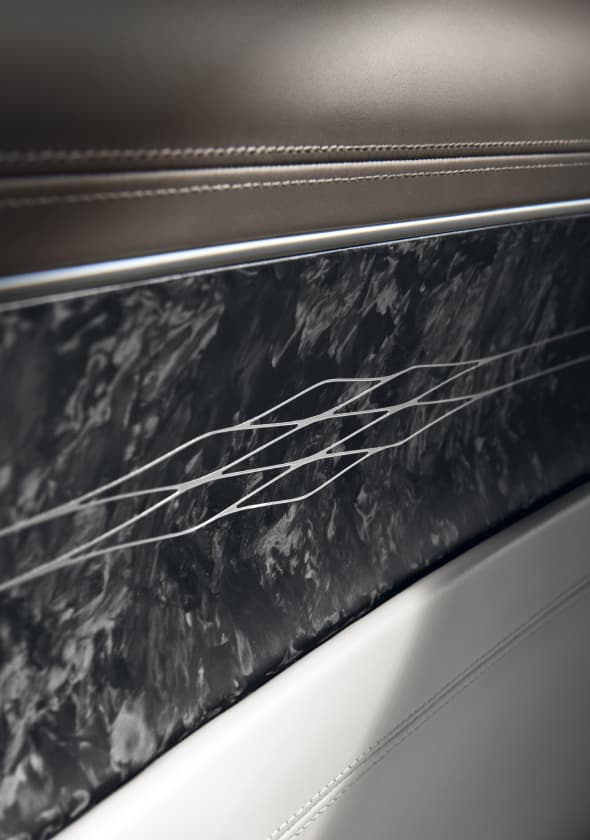 GENESIS G90 Long Wheel Base — Luxury Fullsize Sedan | GENESIS