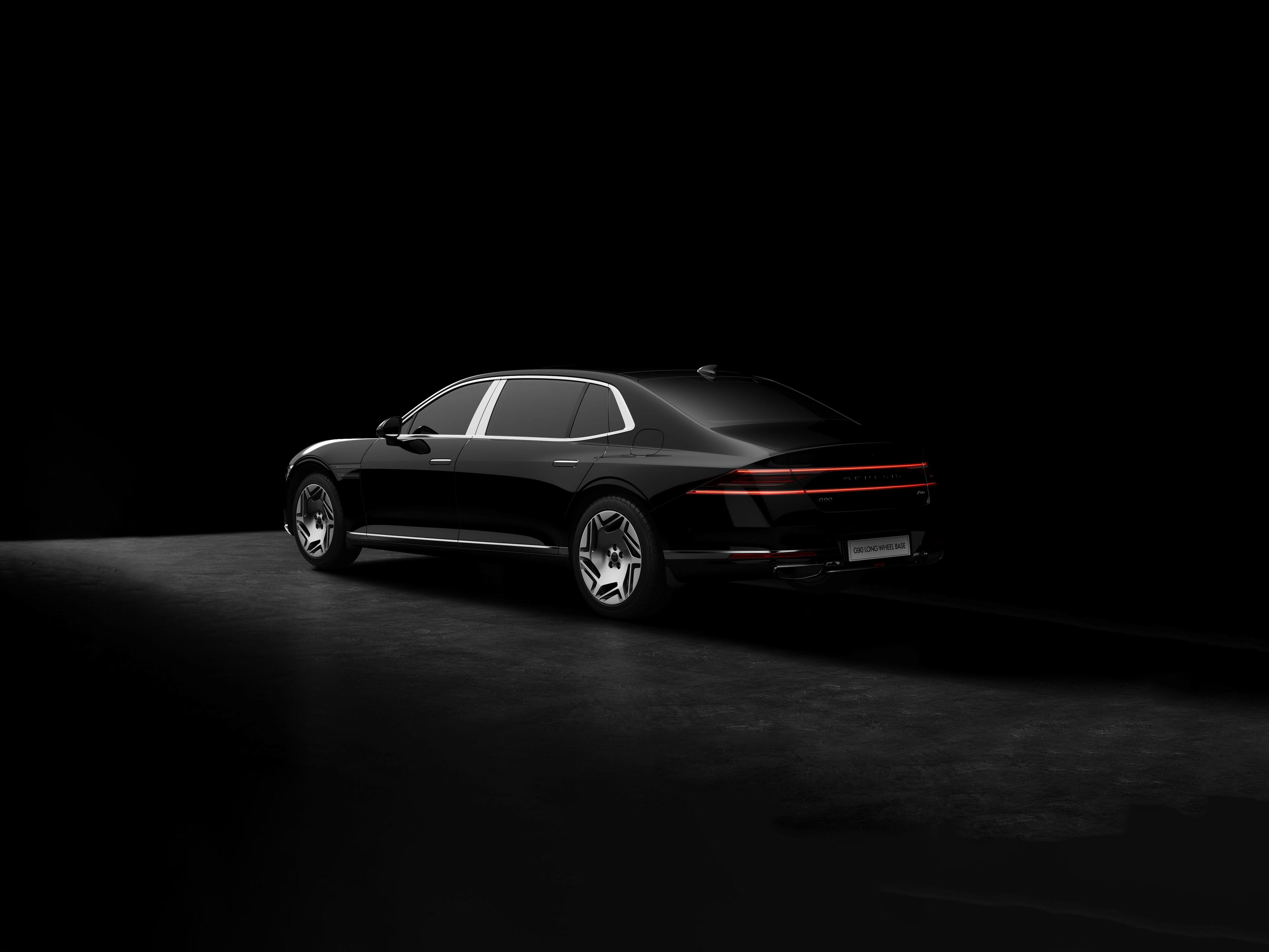 GENESIS G90 Long Wheel Base — Luxury Fullsize Sedan | GENESIS