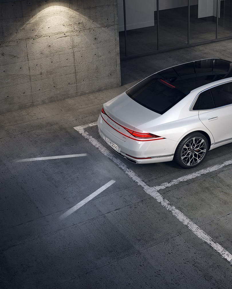 GENESIS G90 Long Wheel Base — Luxury Fullsize Sedan | GENESIS