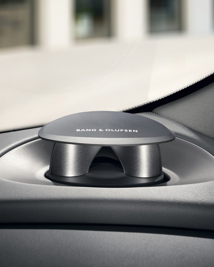 GENESIS G90 Long Wheel Base — Luxury Fullsize Sedan | GENESIS