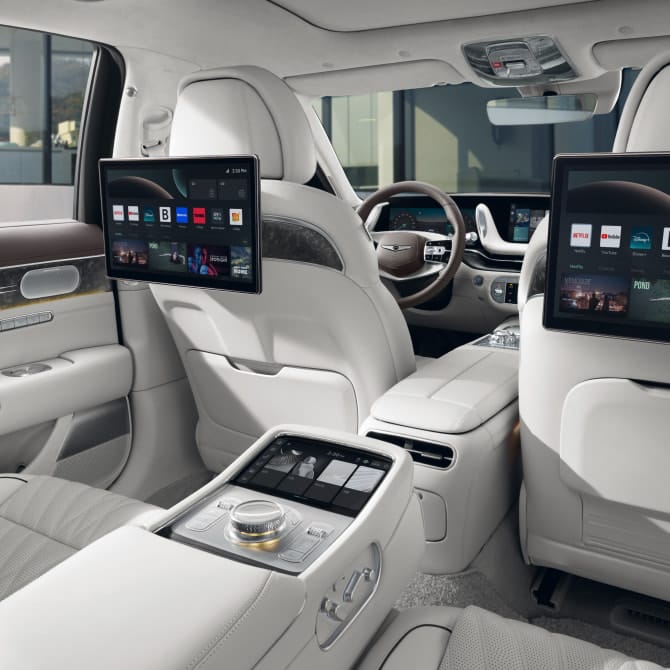 GENESIS G90 — Luxury Fullsize Sedan | GENESIS