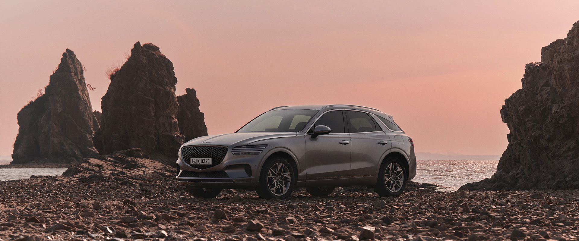 GENESIS GV70 - Luxury Midsize SUV Highlights | GENESIS Worldwide