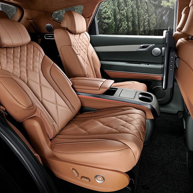 Genesis GV80 - The Luxury SUV | GENESIS